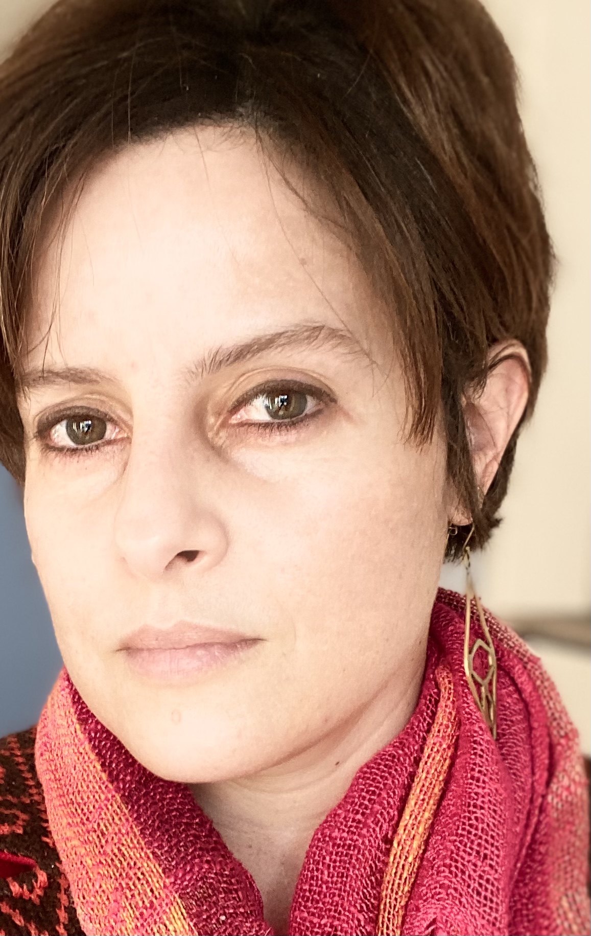 Alessandra - About Alessandra, Biography, Exhibitions and More | Artfinder