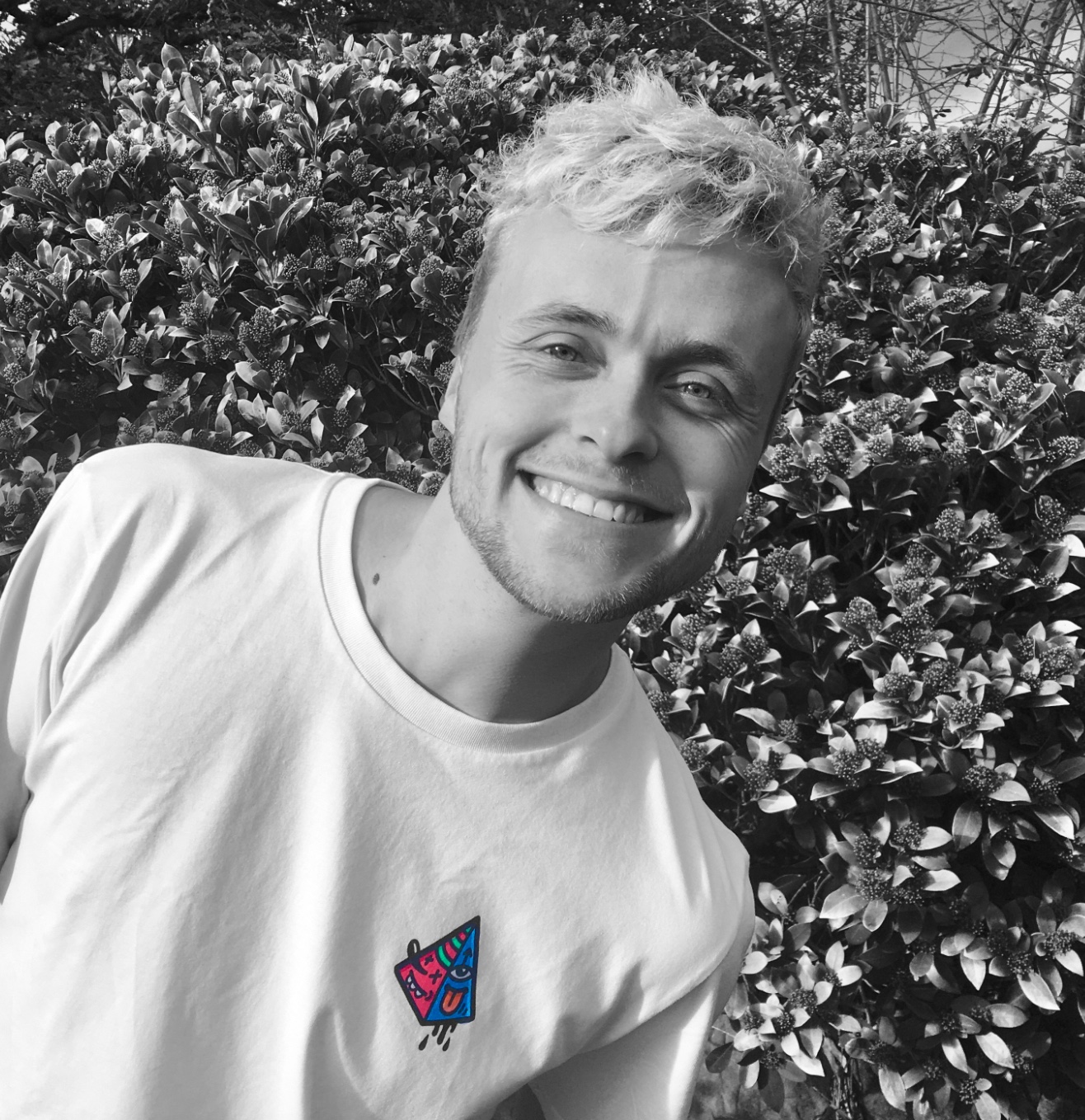 Luke Crump - About Luke Crump, Biography, Exhibitions and More | Artfinder