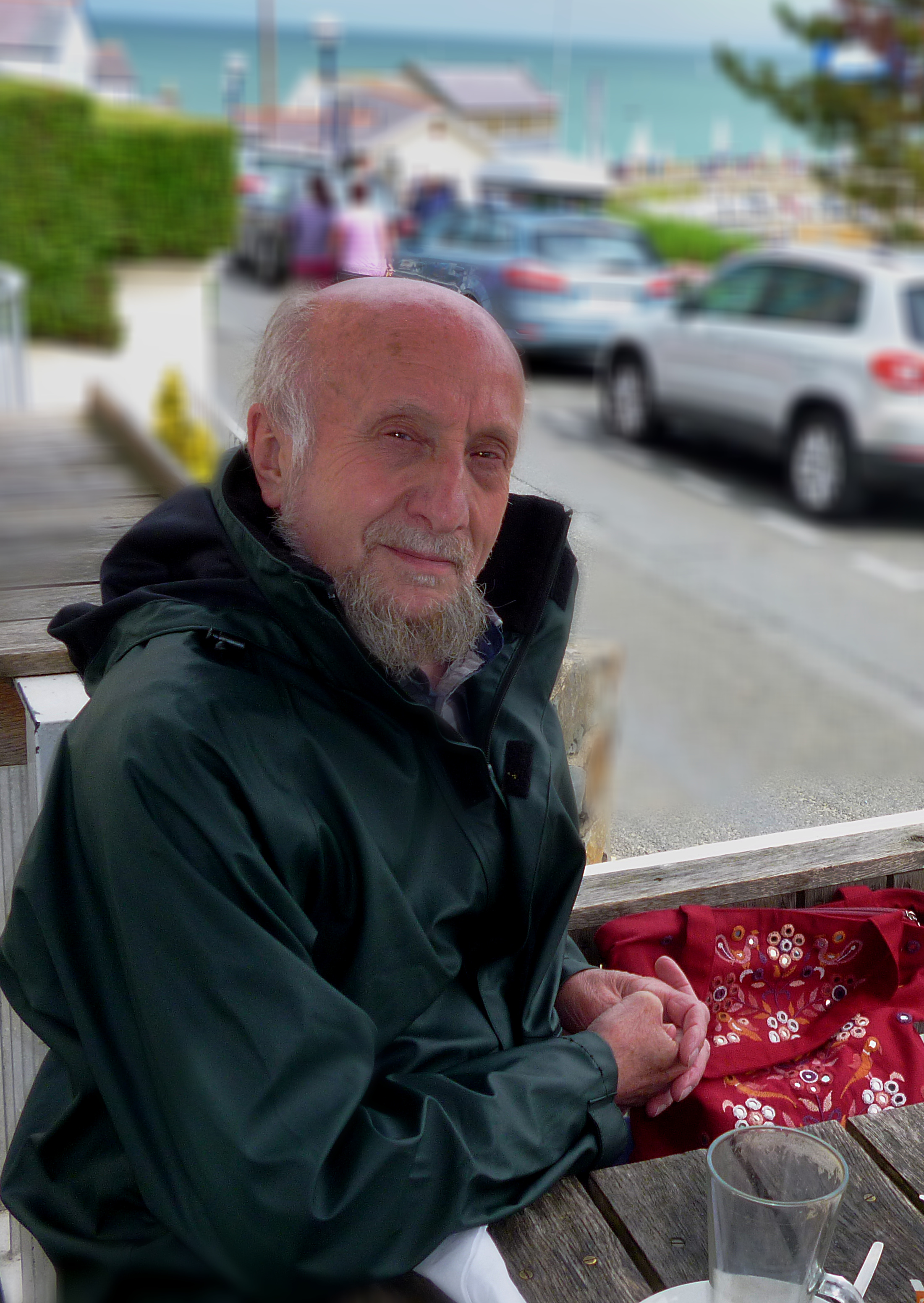 Gary Hiscott - About Gary Hiscott, Biography, Exhibitions and More ...