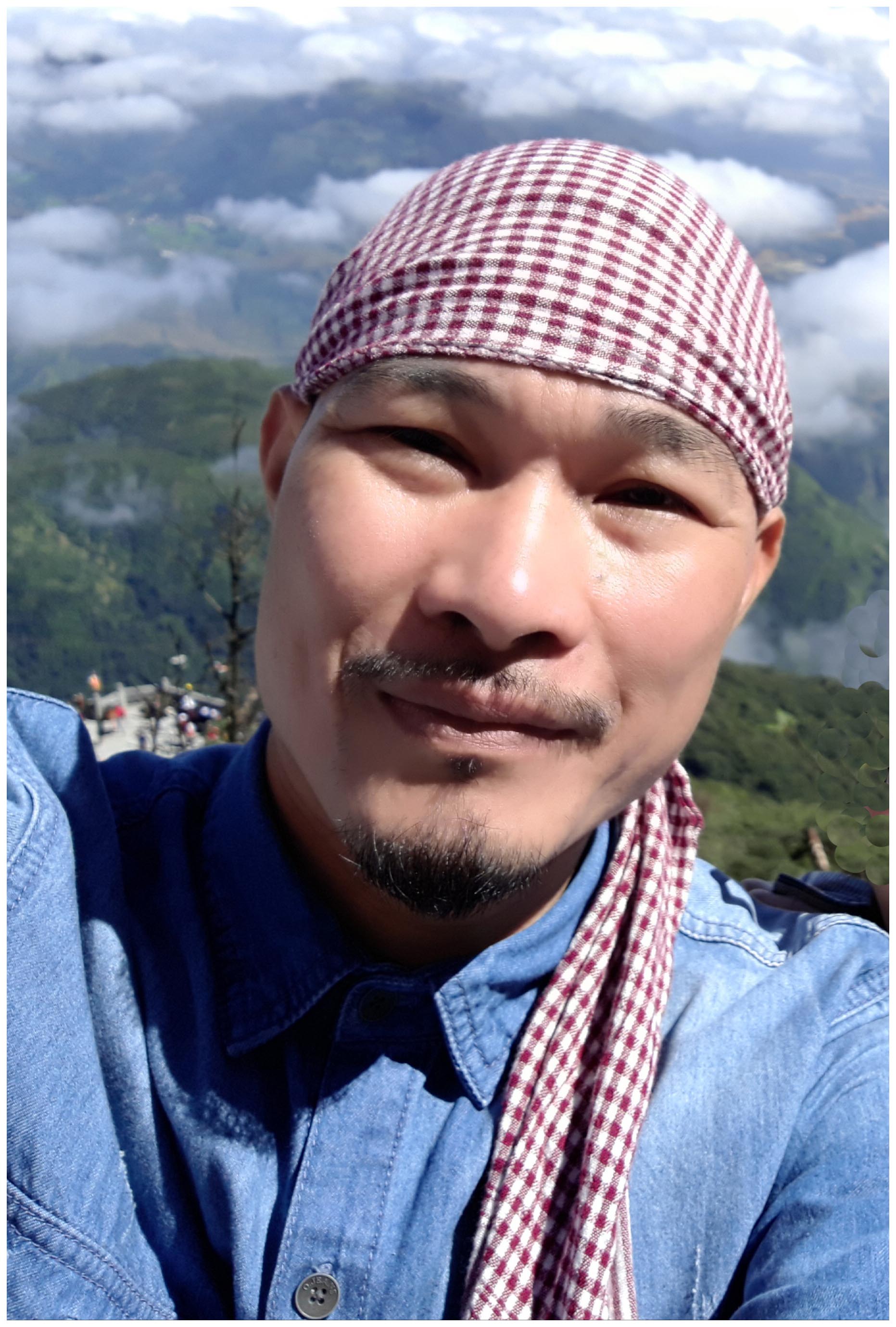 The Khanh Bui - About The Khanh Bui, Biography, Exhibitions and More | Artfinder