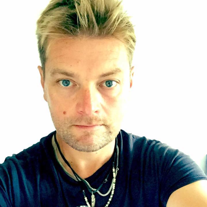 Justin Berry - Paintings for Sale | Artfinder